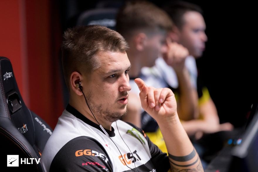 Zeus: «Войти в историю вместе с NAVI»